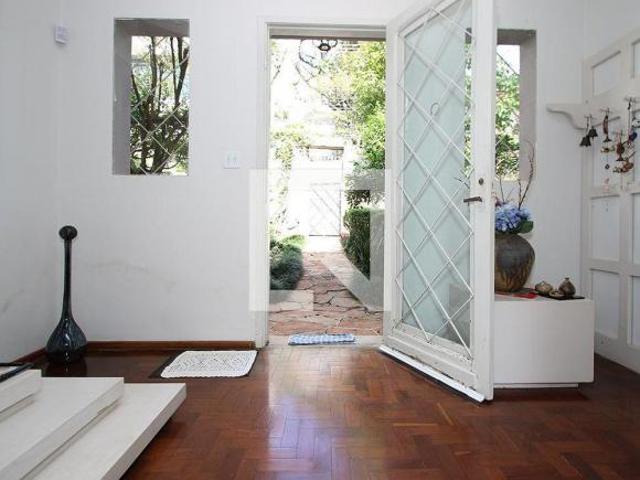 Casa à Venda Sumaré, 4 Quartos, 258 m2