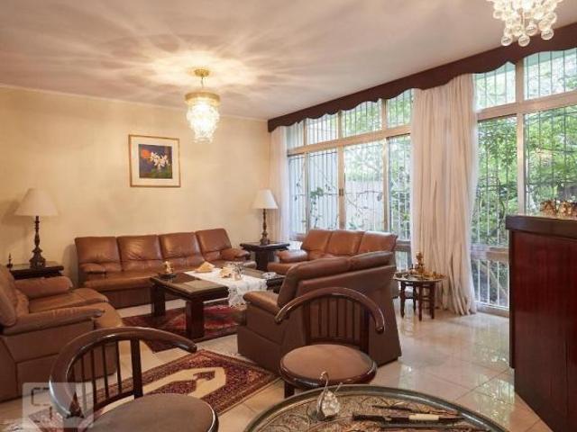 Casa à Venda Sumaré, 4 Quartos, 269 m2