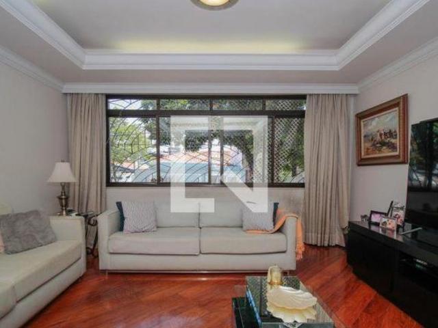 Casa à Venda Sumaré, 4 Quartos, 300 m² São Paulo