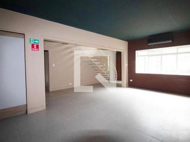 Casa à Venda Sumaré, 4 Quartos, 330 m² São Paulo