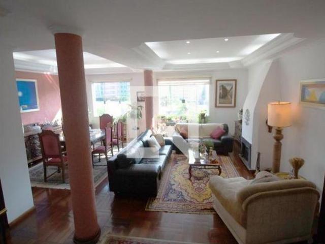 Casa à Venda Sumaré, 4 Quartos, 380 m² São Paulo
