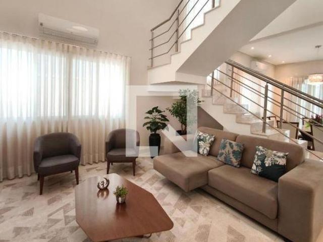 Casa à Venda Swiss Park, 4 Quartos, 268 m2