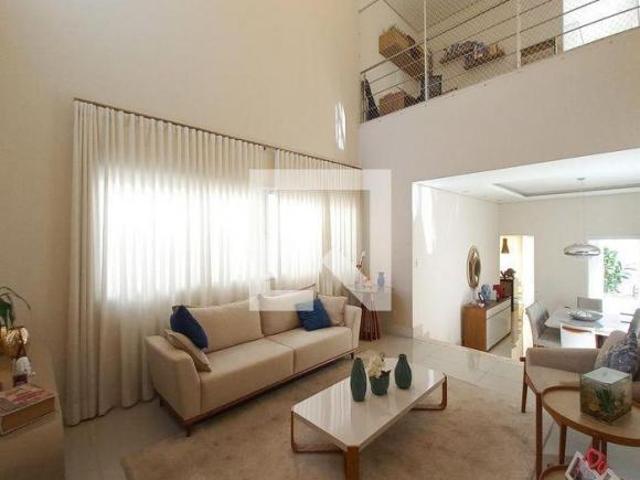 Casa à Venda Swiss Park, 4 Quartos, 260 m² Campinas