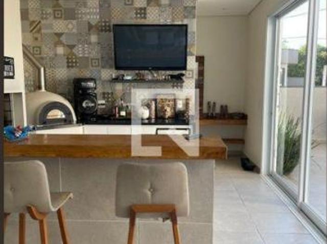 Casa à Venda Swiss Park, 4 Quartos, 324 m² Campinas