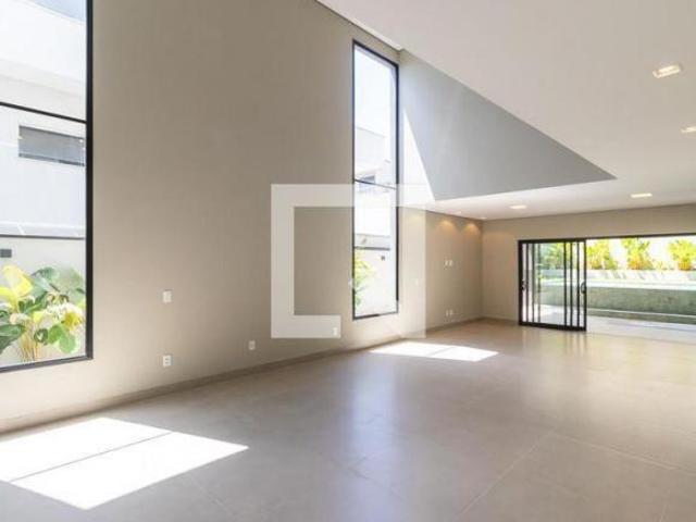 Casa à Venda Swiss Park, 4 Quartos, 383 m² Campinas