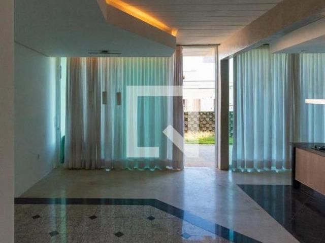 Casa à Venda Swiss Park, 3 Quartos, 234 m² Campinas