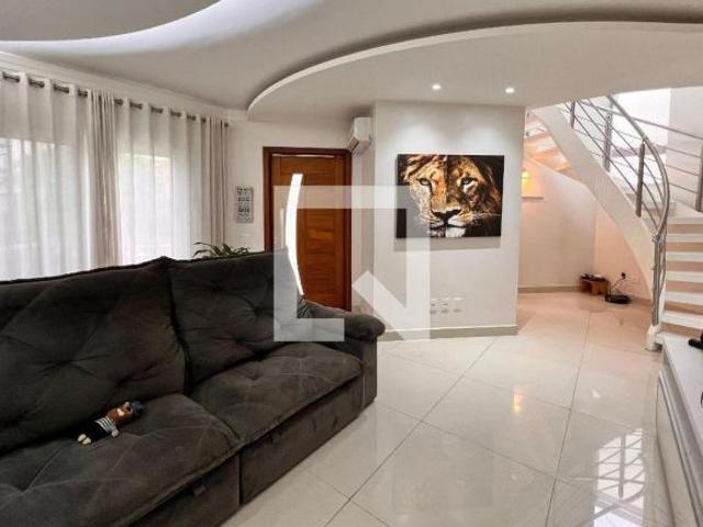 Casa à Venda Swiss Park, 3 Quartos, 250 m2