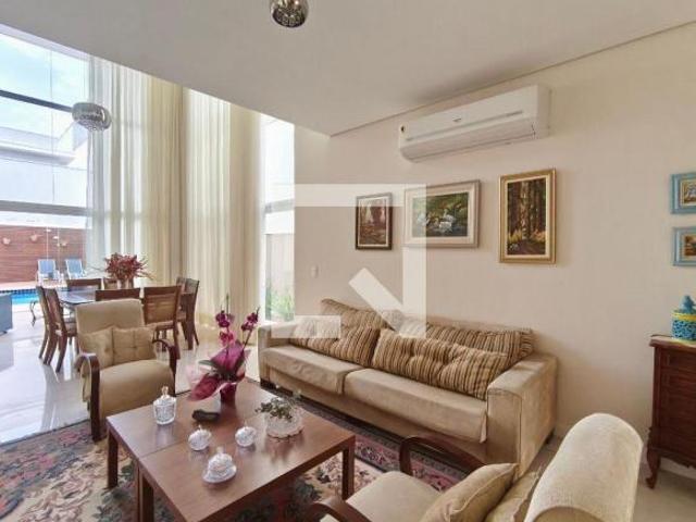 Casa à Venda Swiss Park, 3 Quartos, 280 m2