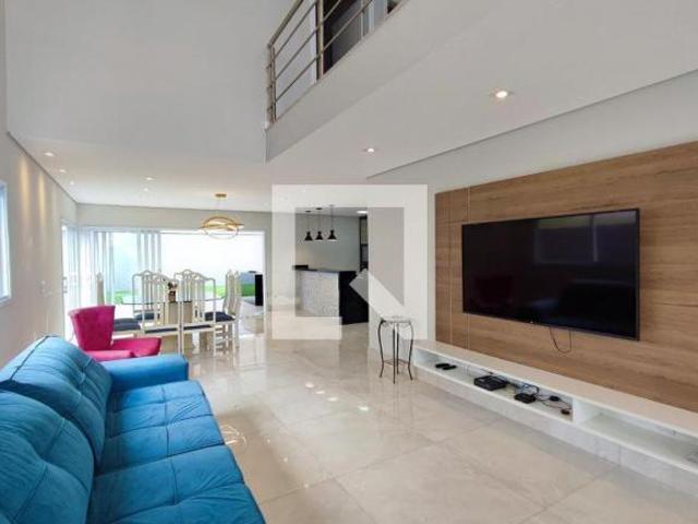 Casa à Venda Swiss Park, 3 Quartos, 360 m2