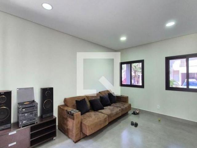 Casa à Venda Swiss Park, 3 Quartos, 360 m2