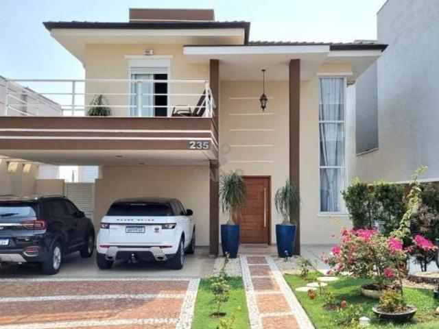 Casa à venda Swiss Park Campinas, com 3 quartos suítes, 270 m²