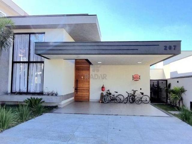 Casa à venda Swiss Park Campinas, com 3 suítes, com 198 m²
