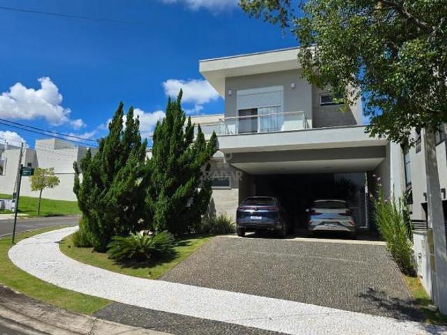 Casa à venda Swiss Park Campinas, com 3 suítes, Elevador, 270 m²