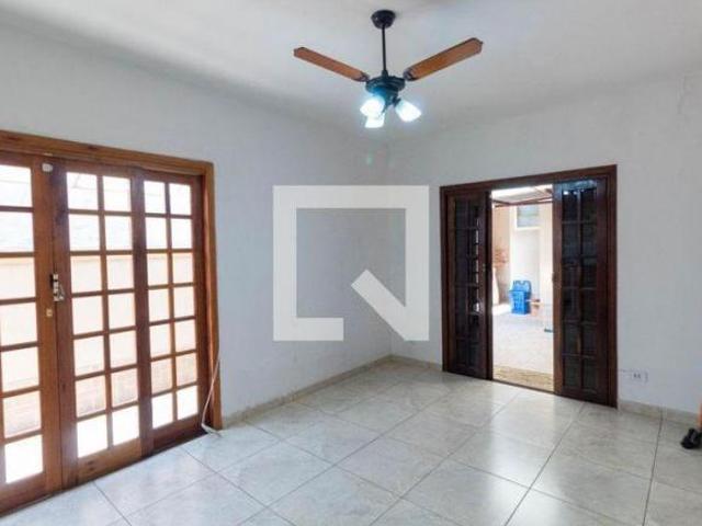 Casa à Venda Ponte Rasa, 3 Quartos, 150 m² São Paulo