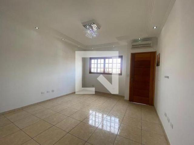 Casa à Venda Ponte Rasa, 3 Quartos, 180 m² São Paulo