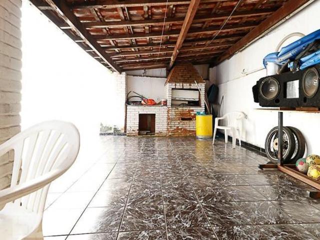 Casa à Venda Ponte Rasa, 3 Quartos, 201 m2
