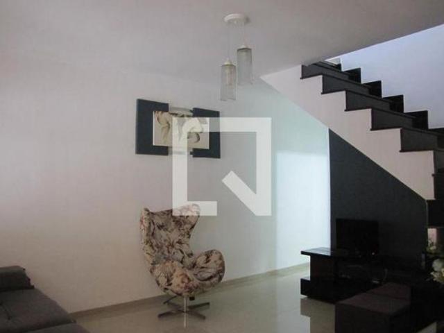 Casa à Venda Ponte Rasa, 3 Quartos, 230 m² São Paulo