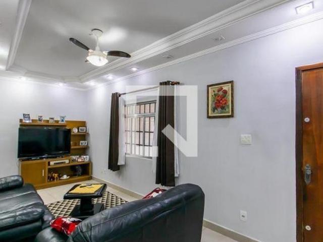 Casa à Venda Ponte Rasa, 3 Quartos, 287 m² São Paulo