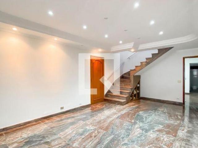 Casa à Venda Ponte Rasa, 3 Quartos, 300 m² São Paulo