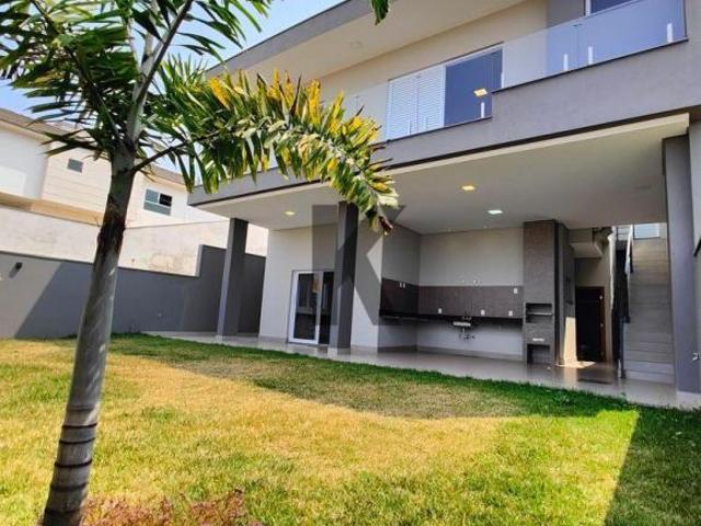 Casa à venda por R$1.500.000,00 Colinas de Santa Bárbara Pouso Alegre/MG
