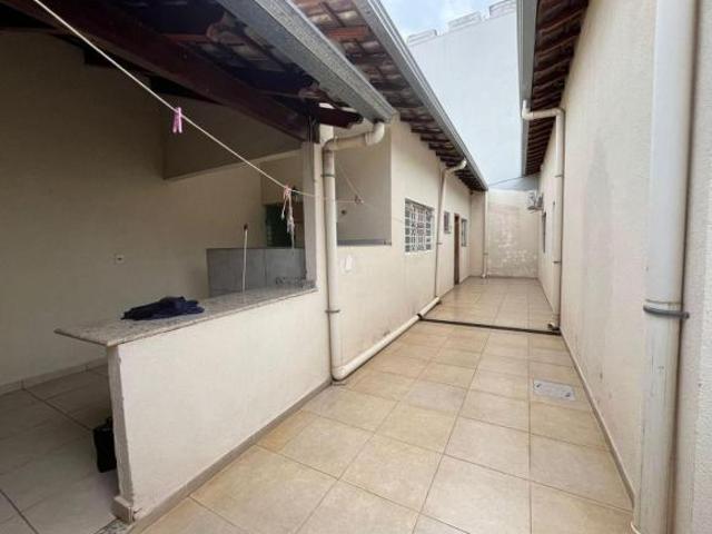 Casa à venda por R$ 1.100.000,00 Saraiva Uberlândia/MG