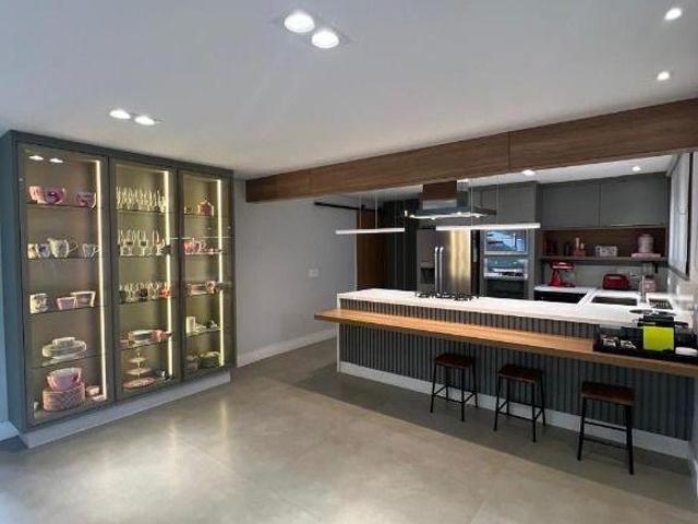 Casa à venda, por R$ 2.300.000 Condomínio São Paulo II Granja Viana