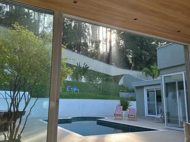 Casa à venda em Alphaville, Santana de Parnaíba, SP
