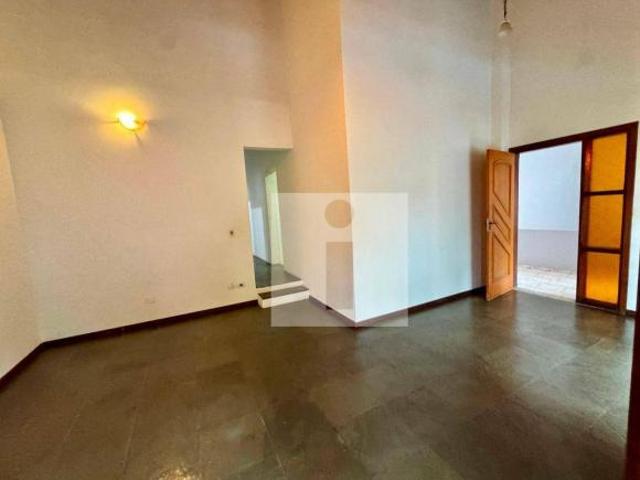 Casa à venda, por R$ 900.000 Loteamento Parque das Hortências Sousas Campinas/SP