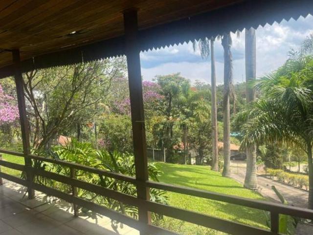 Casa à venda por R$ 920.000,00 Condomínio Lagoinha Jacareí/SP