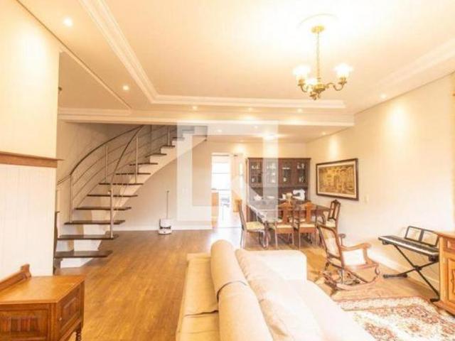 Casa à Venda Portão, 3 Quartos, 277 m² Curitiba