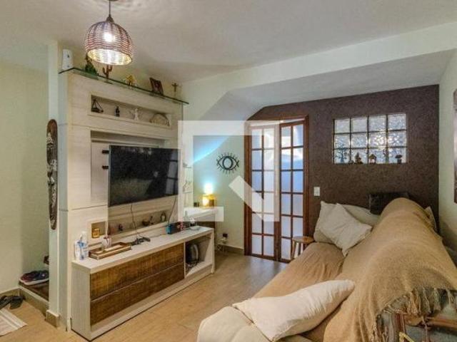 Casa à Venda Portal do Morumbi, 3 Quartos, 135 m2
