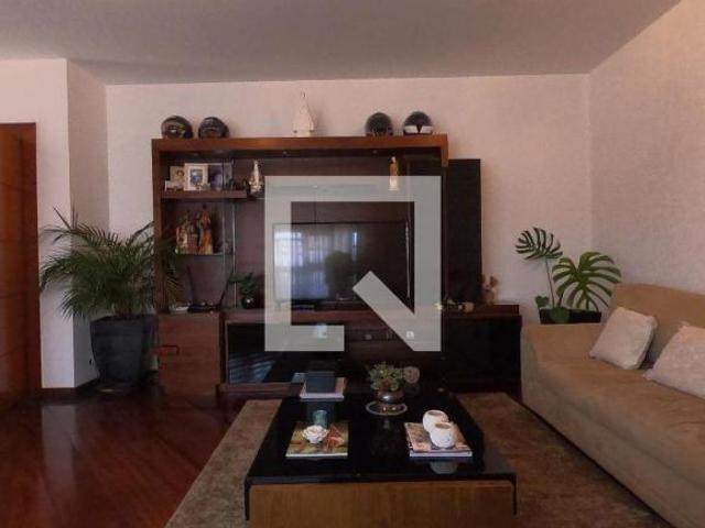 Casa à Venda Portal do Morumbi, 3 Quartos, 280 m2