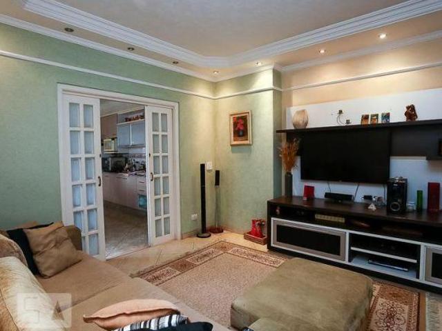 Casa à Venda Portal do Morumbi, 3 Quartos, 200 m2