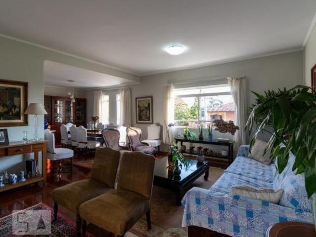 Casa à Venda Portal do Morumbi, 3 Quartos, 300 m² São Paulo