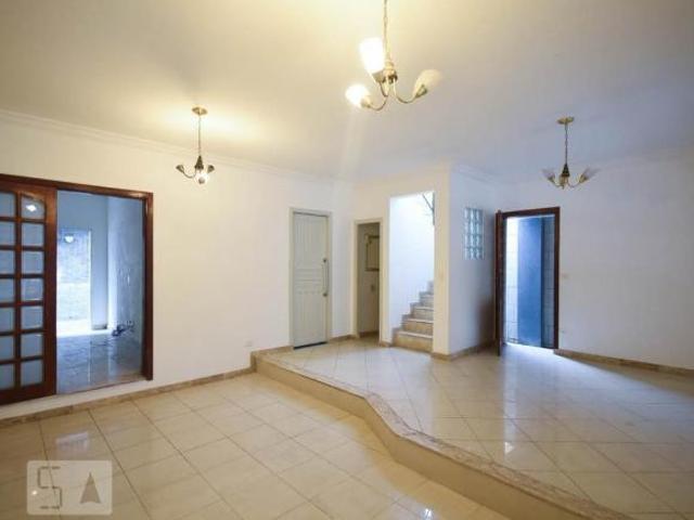 Casa à Venda Portal do Morumbi, 4 Quartos, 280 m2