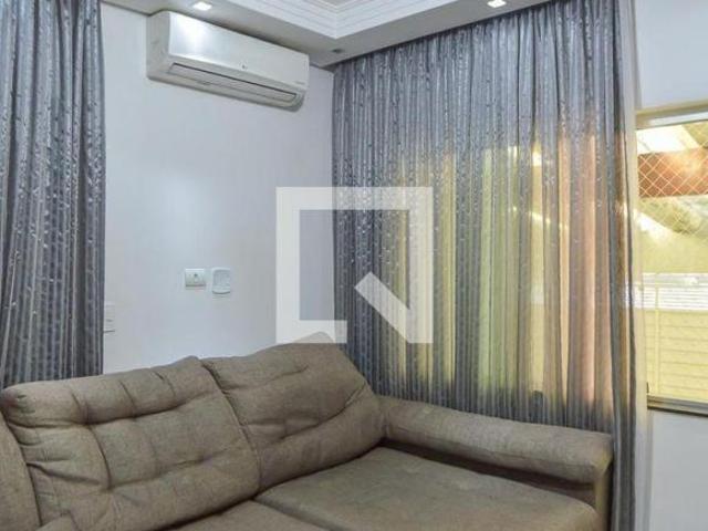 Casa à Venda Paulicéia, 2 Quartos, 110 m² São Bernardo do Campo