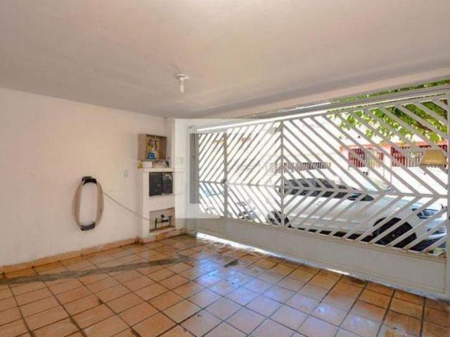 Casa à Venda Paulicéia, 2 Quartos, 130 m2