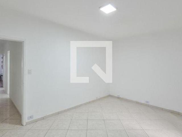 Casa à Venda Paulicéia, 2 Quartos, 160 m2