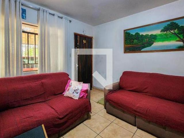 Casa à Venda Paulicéia, 2 Quartos, 165 m2