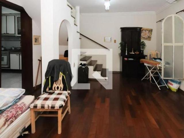 Casa à Venda Paulicéia, 3 Quartos, 97 m2