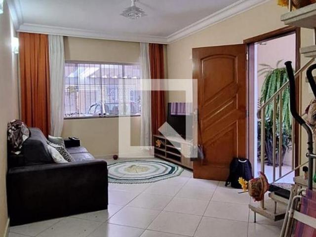 Casa à Venda Paulicéia, 3 Quartos, 144 m2