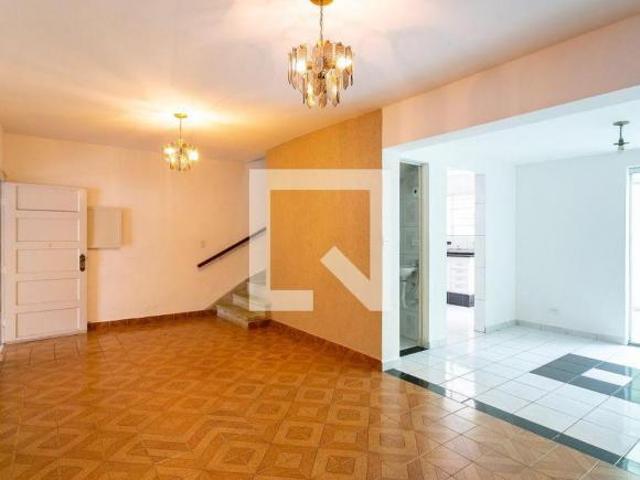 Casa à Venda Paulicéia, 3 Quartos, 150 m2