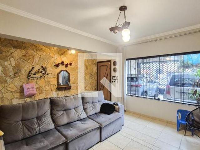 Casa à Venda Paulicéia, 3 Quartos, 200 m2