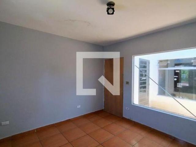 Casa à Venda Paulicéia, 3 Quartos, 200 m2