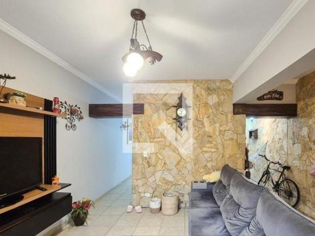 Casa à Venda Paulicéia, 3 Quartos, 200 m2
