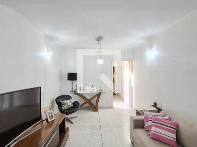 Casa à Venda Paulicéia, 3 Quartos, 200 m2