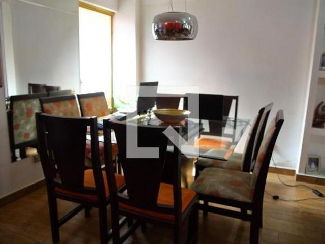 Casa à Venda Paulicéia, 3 Quartos, 225 m2