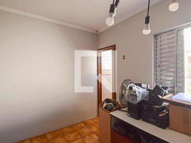 Casa à Venda Paulicéia, 3 Quartos, 235 m2