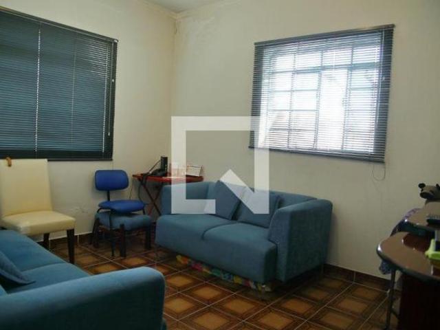 Casa à Venda Paulicéia, 3 Quartos, 236 m2