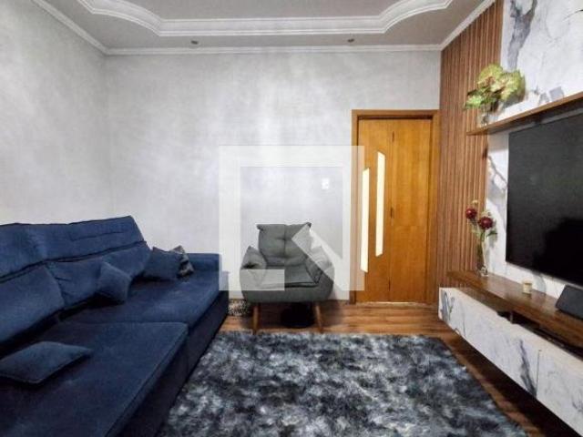 Casa à Venda Paulicéia, 3 Quartos, 250 m2
